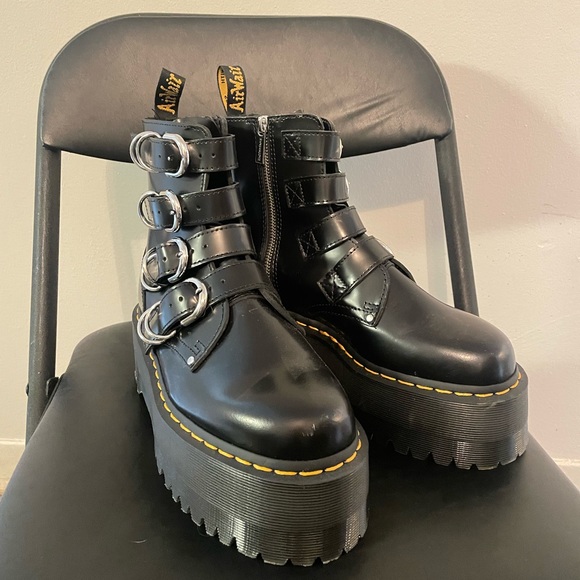 Dr. Martens | Shoes | Womens Dr Martens Black Max Hardware Jadon Boots ...